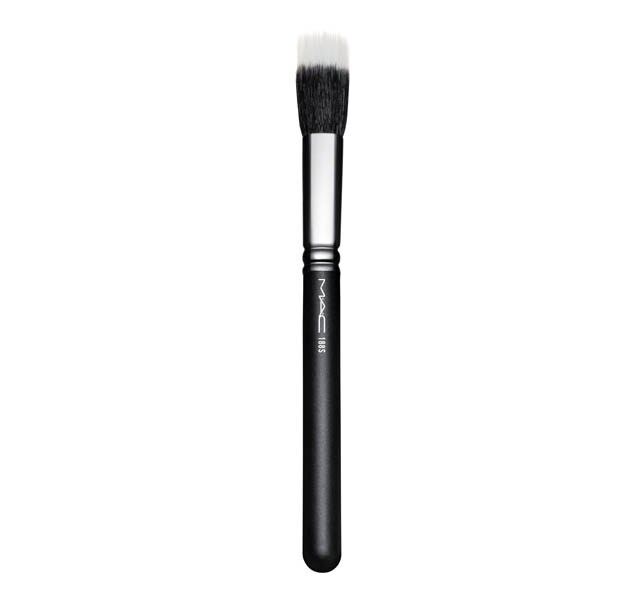 Pincéis para o Rosto | MAC Cosmetics - Official Site